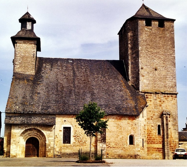Gignac Lot - L'église-forteresse de Gignac